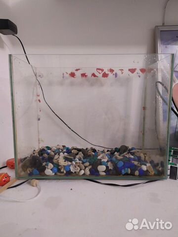 Отдам аквариум 20 л +3 рыбки и фильтр