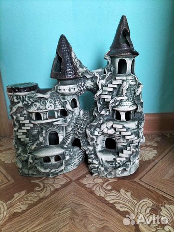 Замок для аквариума
